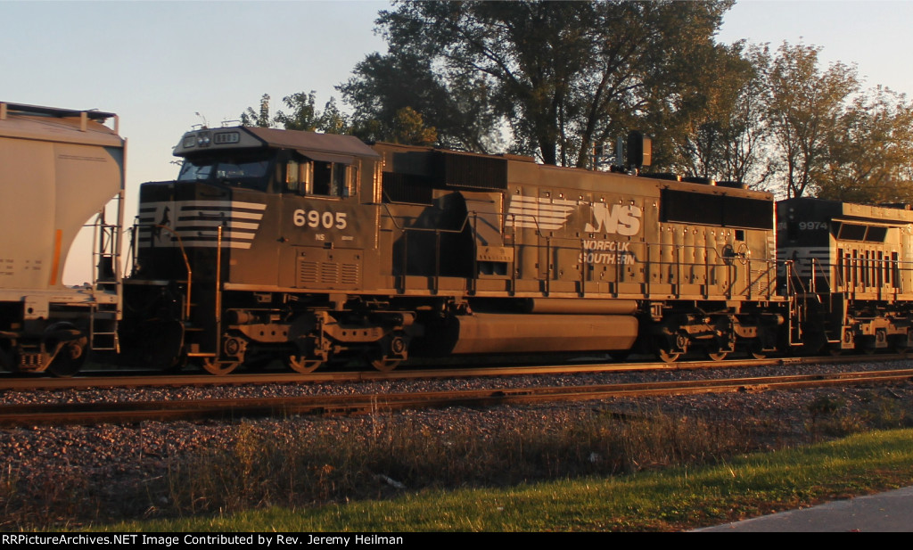 NS 6905 (2)